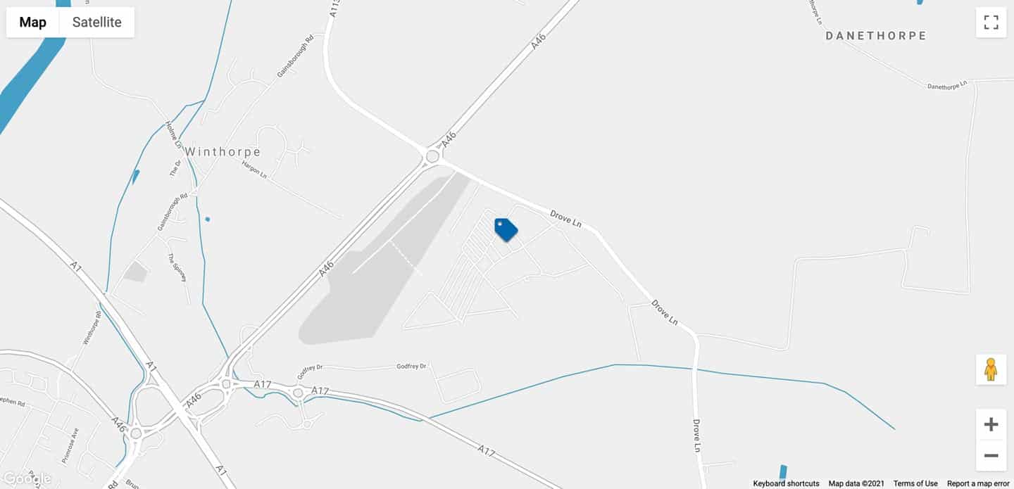 Runway Monday at Newark Antiques & Collectors Fair – iacf